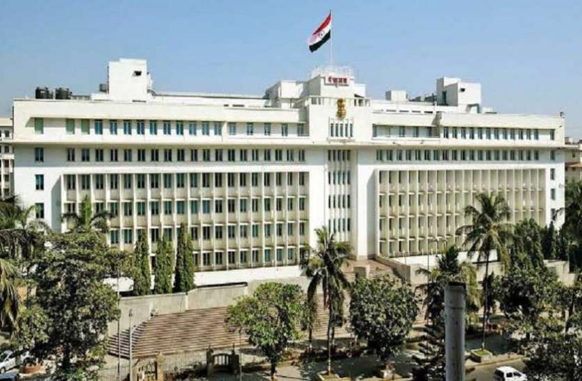 Mantralaya to Go Fully Digital from August 1: Paper Pass Entry System ...