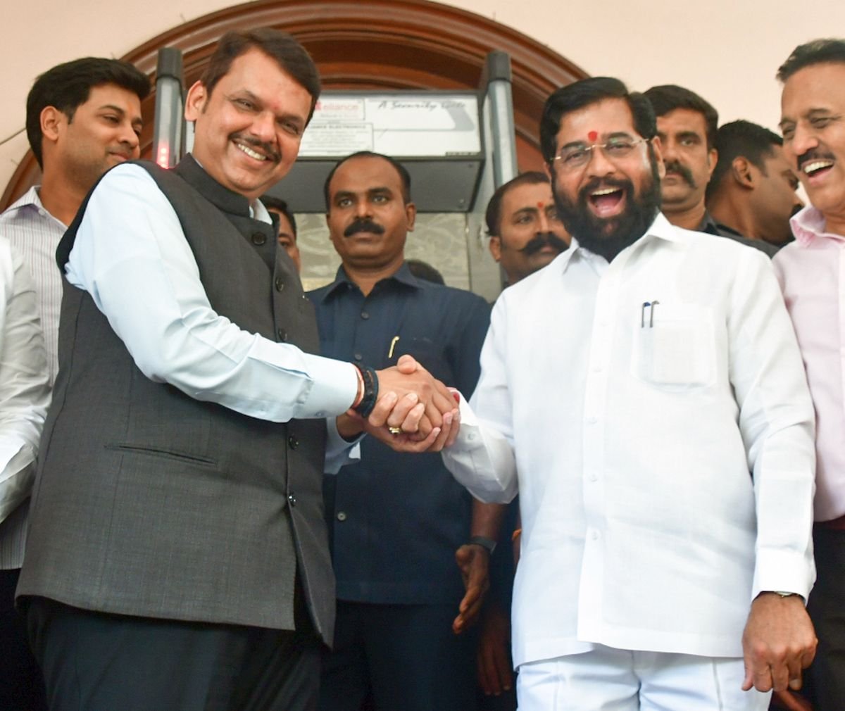 Shinde's Meteoric Rise in Popularity Poll- Fadnavis Who? The Epic Power ...